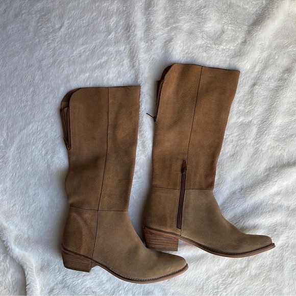 Coconuts by Matisse | Shoes | Coconuts By Matisse Suede Western Boots ...